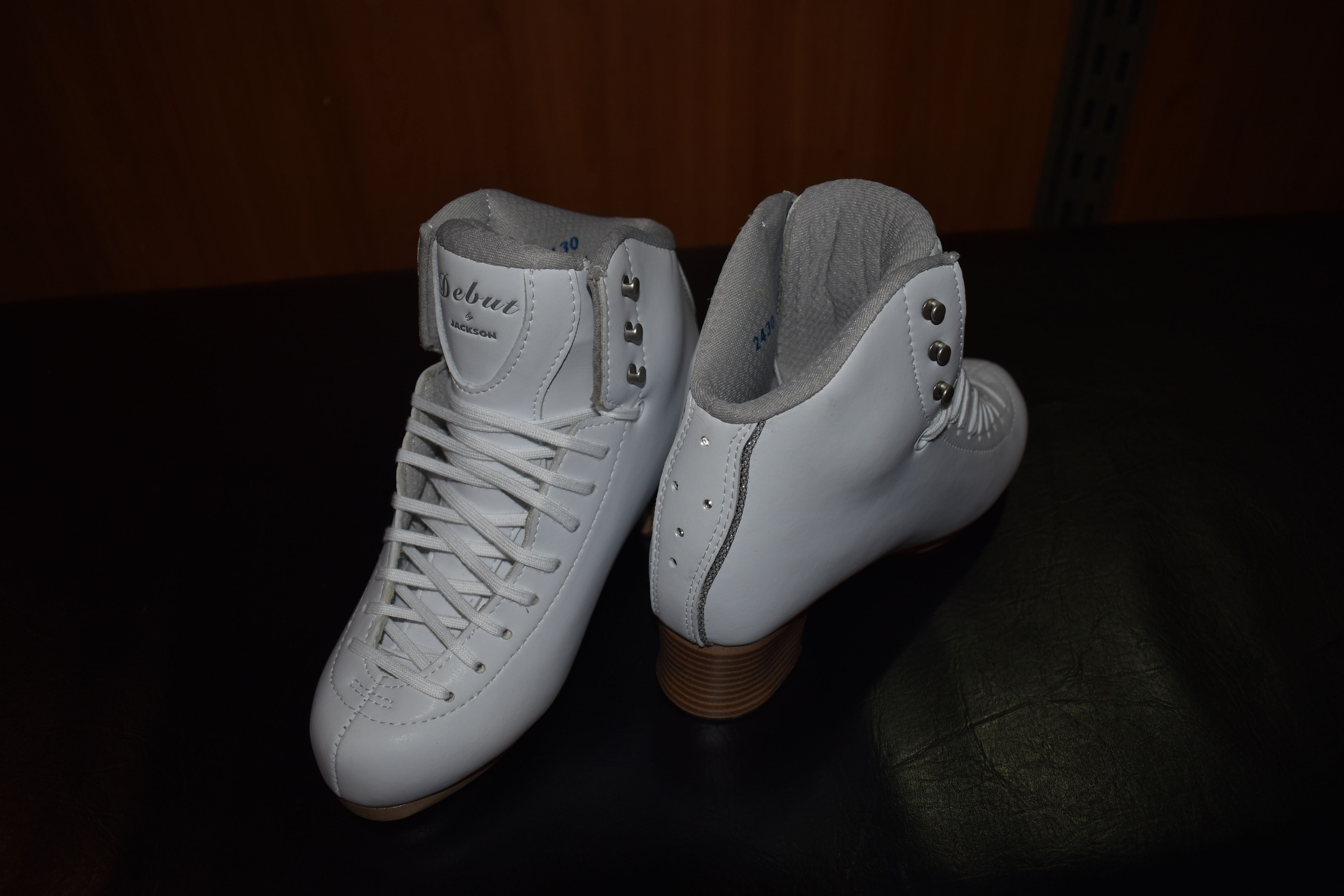 Patins Jackson Début Low Cut 2430 – Fantaisie du Patin (Québec)